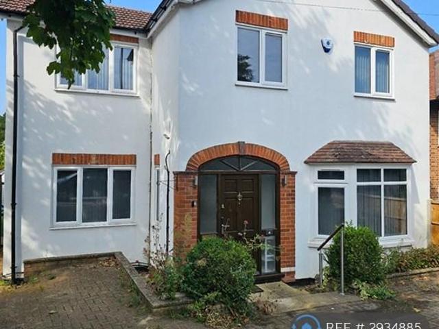 Room at Chandos Road, Buckingham