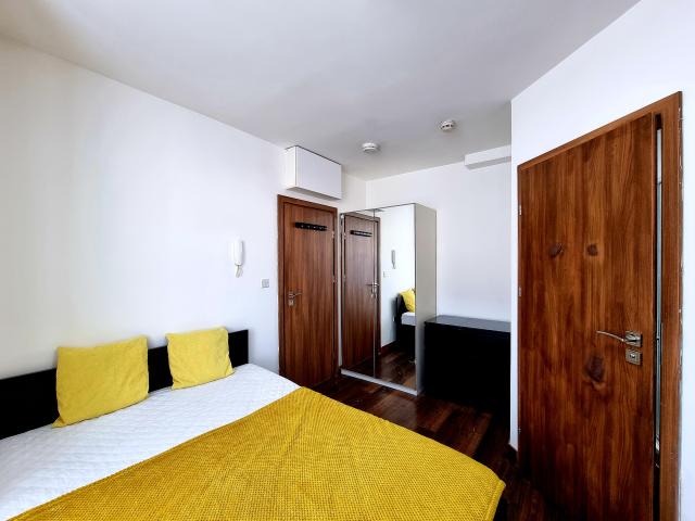Room at Chalvey Road East, Slough