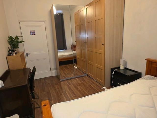 Room at Chalkhill Road, Greater London