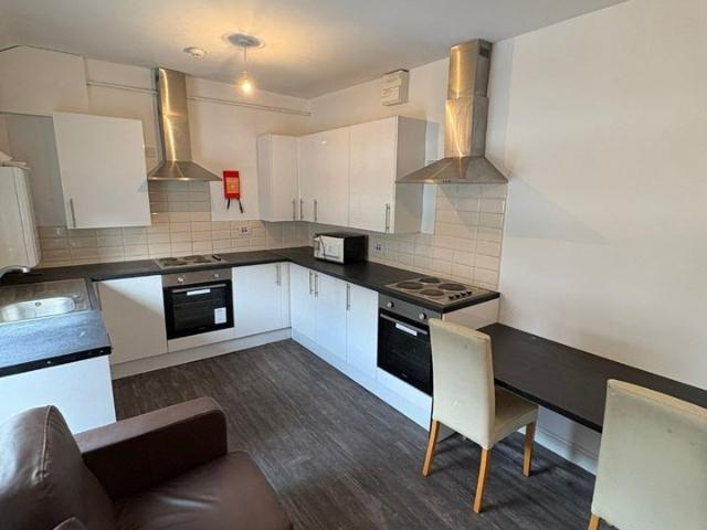 Room at Chapel Street, Derby