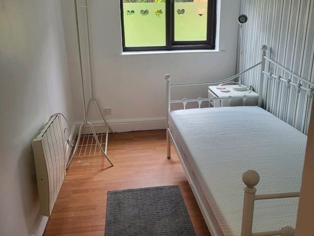 Room at Chartwell Way, Greater London