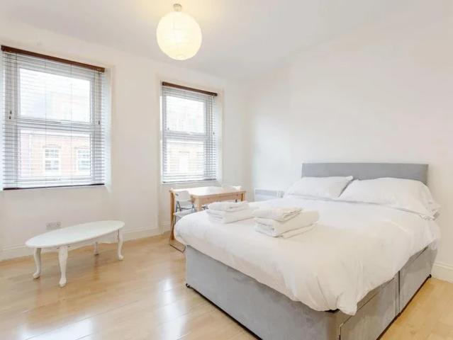 Room at Charleville Road, Greater London