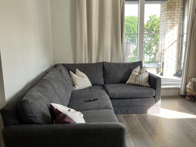 Room at Chatfield Road, Greater London