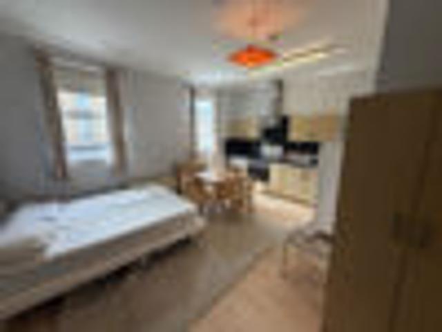 Room at Chatsworth Road, Greater London