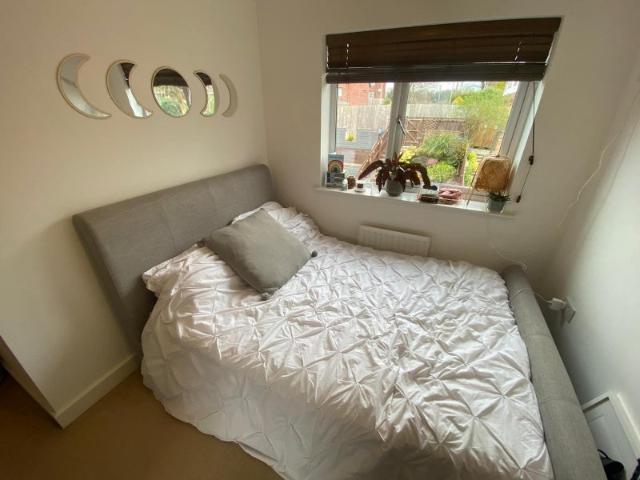 Room at Chaucer Way, Salford