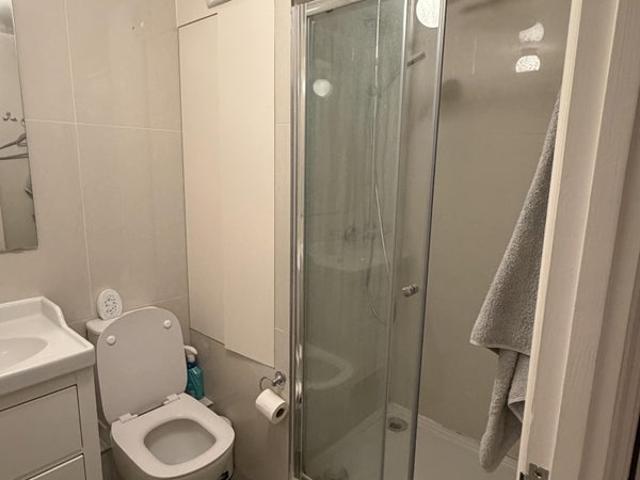 Room at Cheesemans Terrace, Greater London