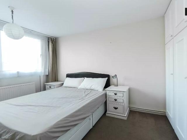 Room at Chepstow Close, Greater London