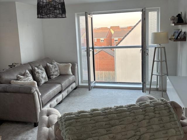 Room at Cherry Blossom Road, Gedling