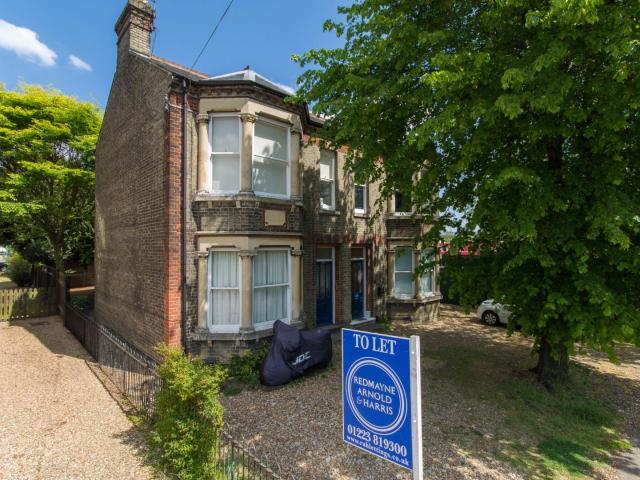 Room at Cherry Hinton Road, Cambridge
