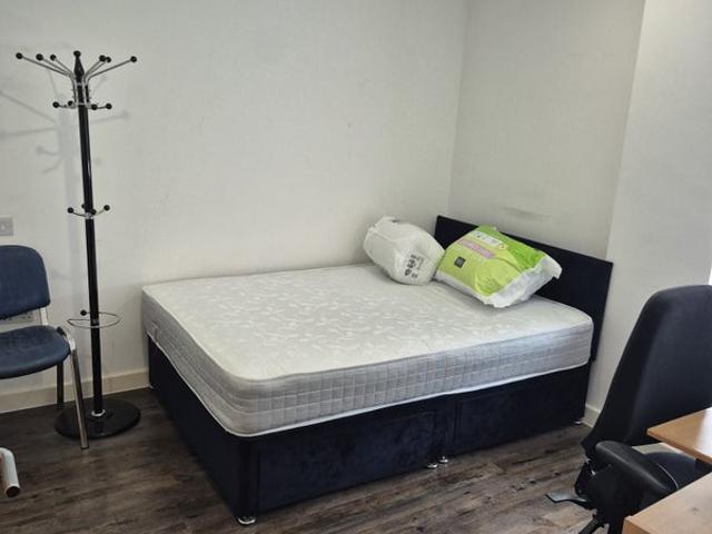 Room at Cherrydown East, Basildon