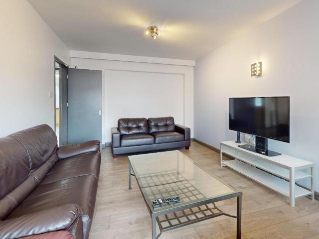 Room at Chester Close, Charnwood