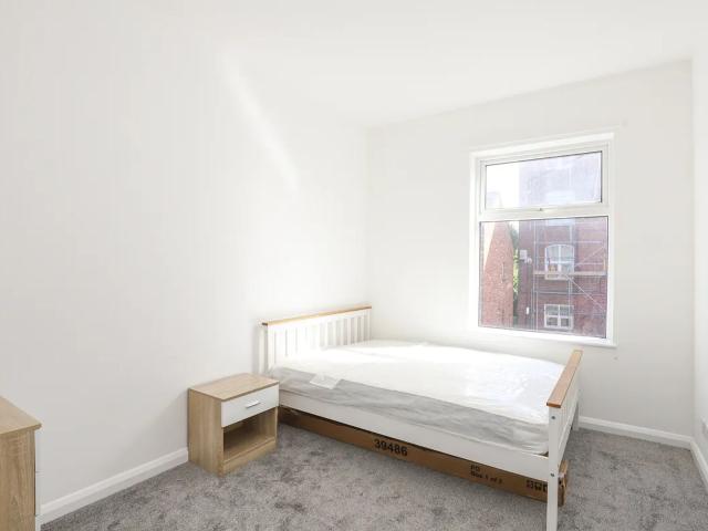 Room at Chester Street, Chesterfield