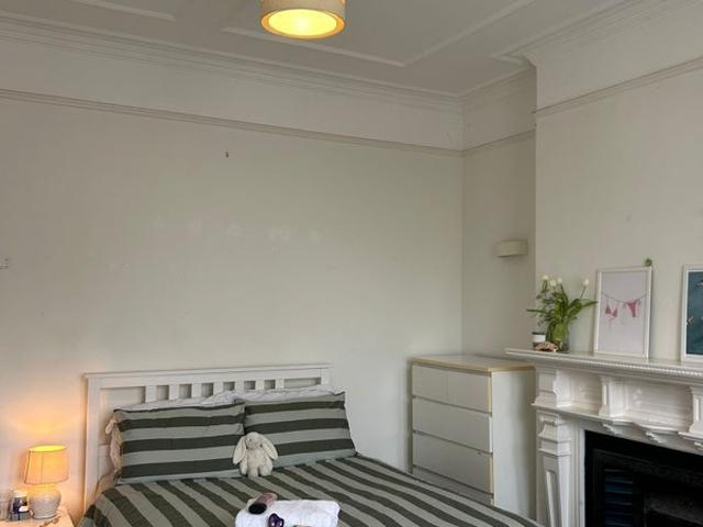 Room at Chestnut Grove, Greater London