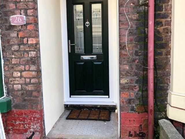 Room at Chestnut Grove, Liverpool