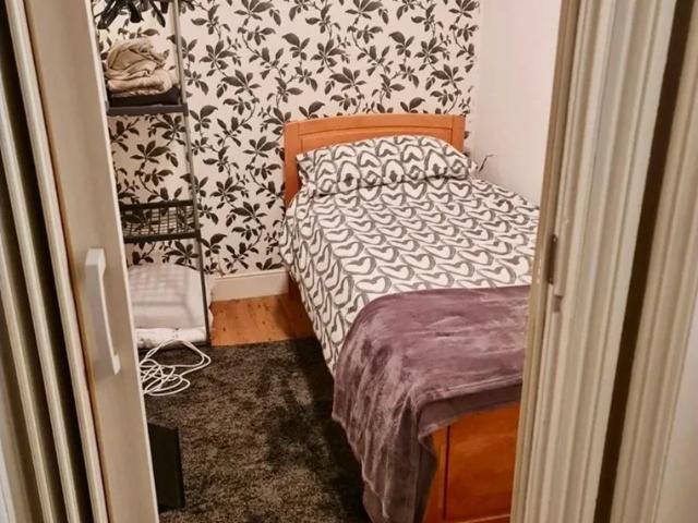 Room at Chingford Mount Road, Greater London