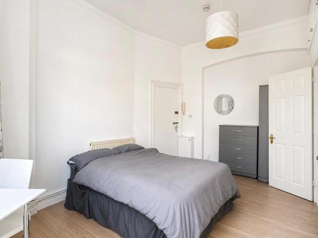 Room at Chichele Road, Greater London