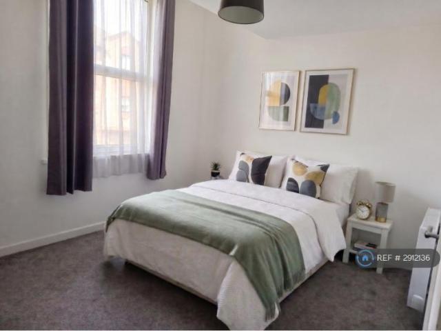 Room at Chichester Road, Portsmouth