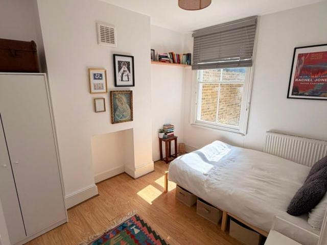 Room at Childeric Road, Greater London