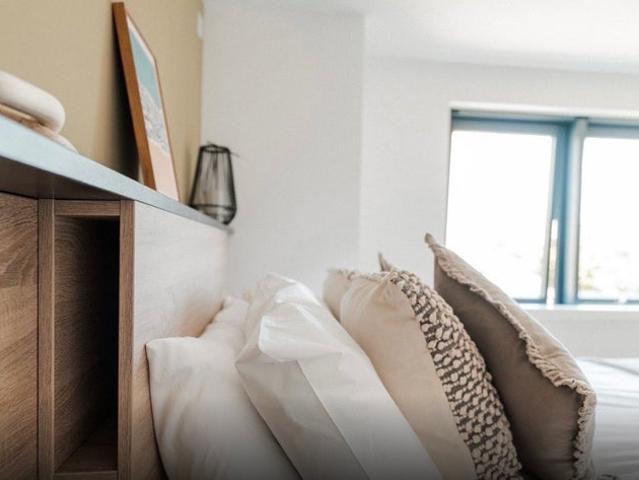 Room at Childers Street, Greater London