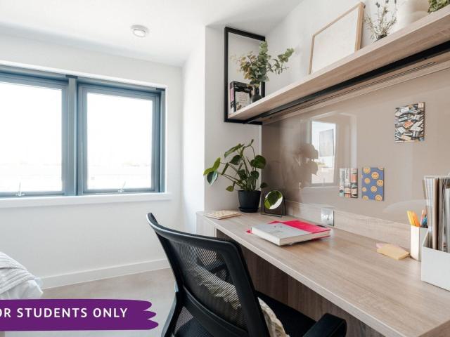Room at Childers Street, Greater London