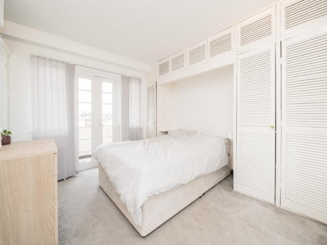 Room at Chiswick Village, Greater London