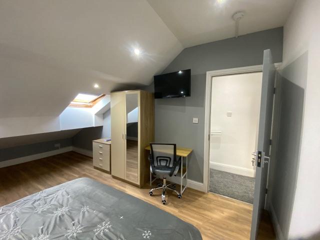 Room at Chorley Old Road, Bolton