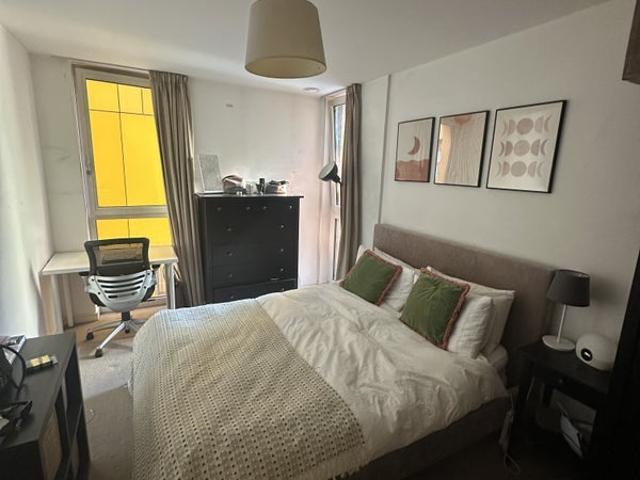 Room at Christchurch Way, Greater London