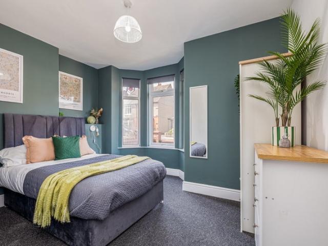 Room at Church Road, Nuneaton and Bedworth