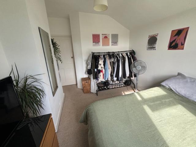 Room at Church Road, Bristol