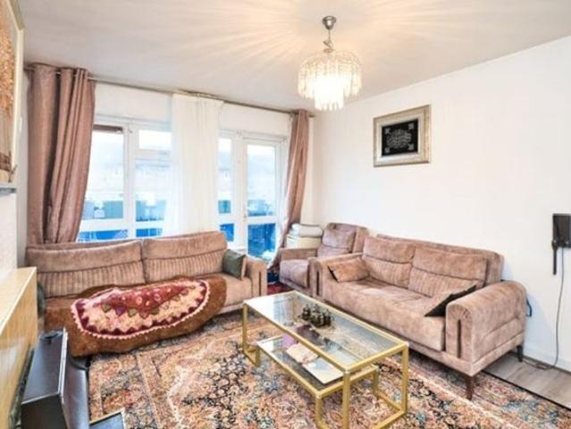 Room at Churchill Terrace, Greater London