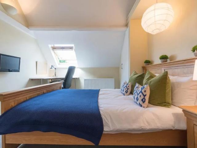 Room at City Bank Road, Cotswold District