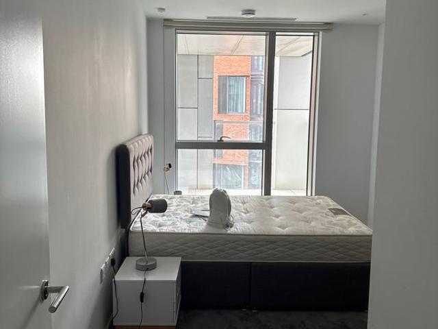 Room at City Road, Greater London
