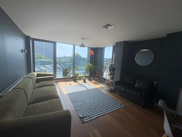 Room at City Road, Greater London
