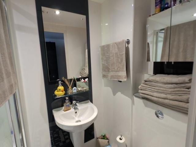 Room at City Road, Newcastle upon Tyne