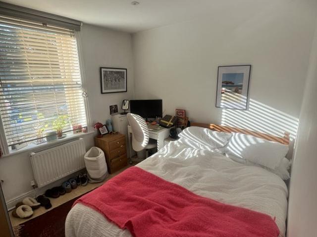 Room at Clapham Common South Side, Greater London