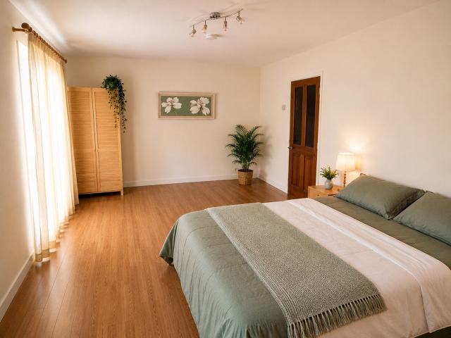 Room at Clapham Road Estate, Greater London