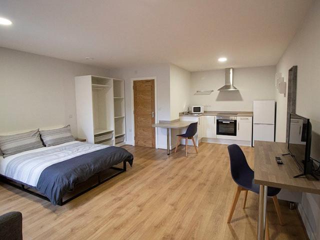 Room at Clare Street, Nottingham