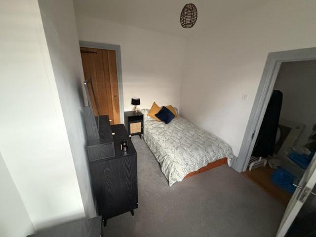 Room at Clarence Road, Hinckley and Bosworth