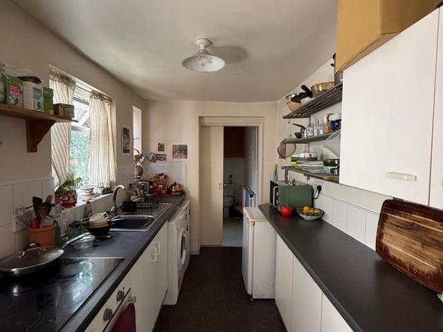 Room at Clarendon Park Road, Leicester