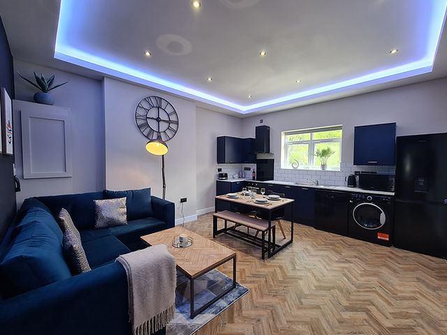 Room at Clarendon Road, Birmingham