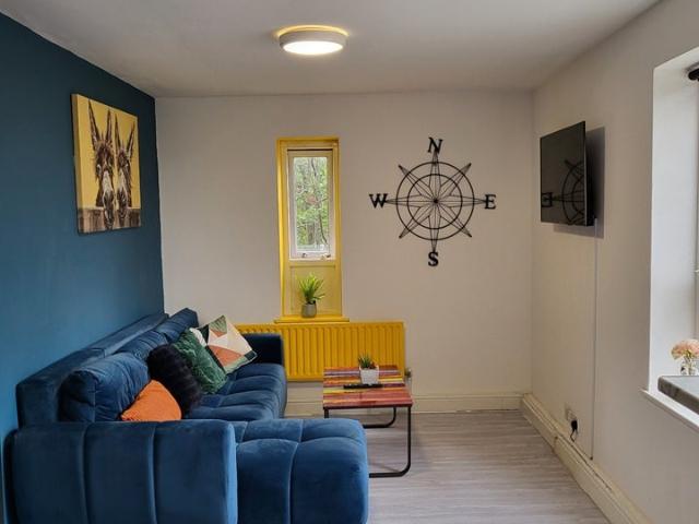 Room at Clarendon Road, Leeds