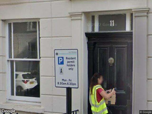 Room at Clarendon Street, City of Westminster