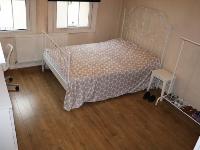 Room at Clark Street, Greater London