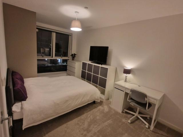 Room at Clarkson Crescent, Greater London