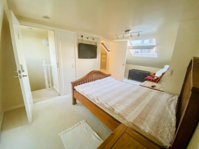 Room at Claybrook Road, Greater London
