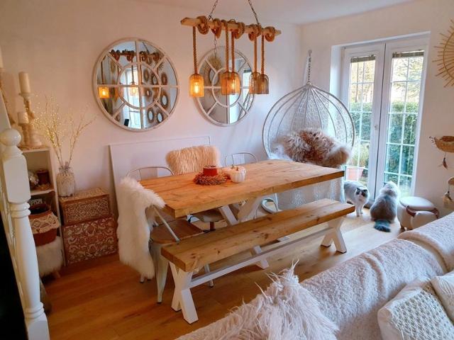 Room at Claymore Place, Cardiff