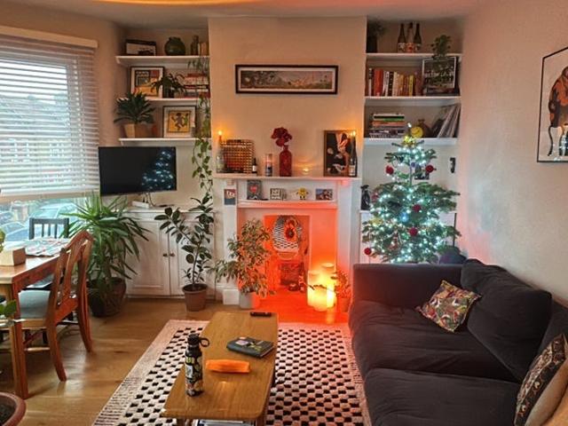 Room at Clementina Road, Greater London