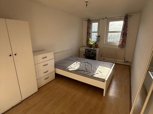Room at Clearbrook Way, Greater London