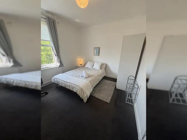 Room at Clearburn Crescent, City of Edinburgh