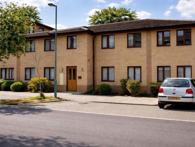 Room at Cleeve Way, Greater London
